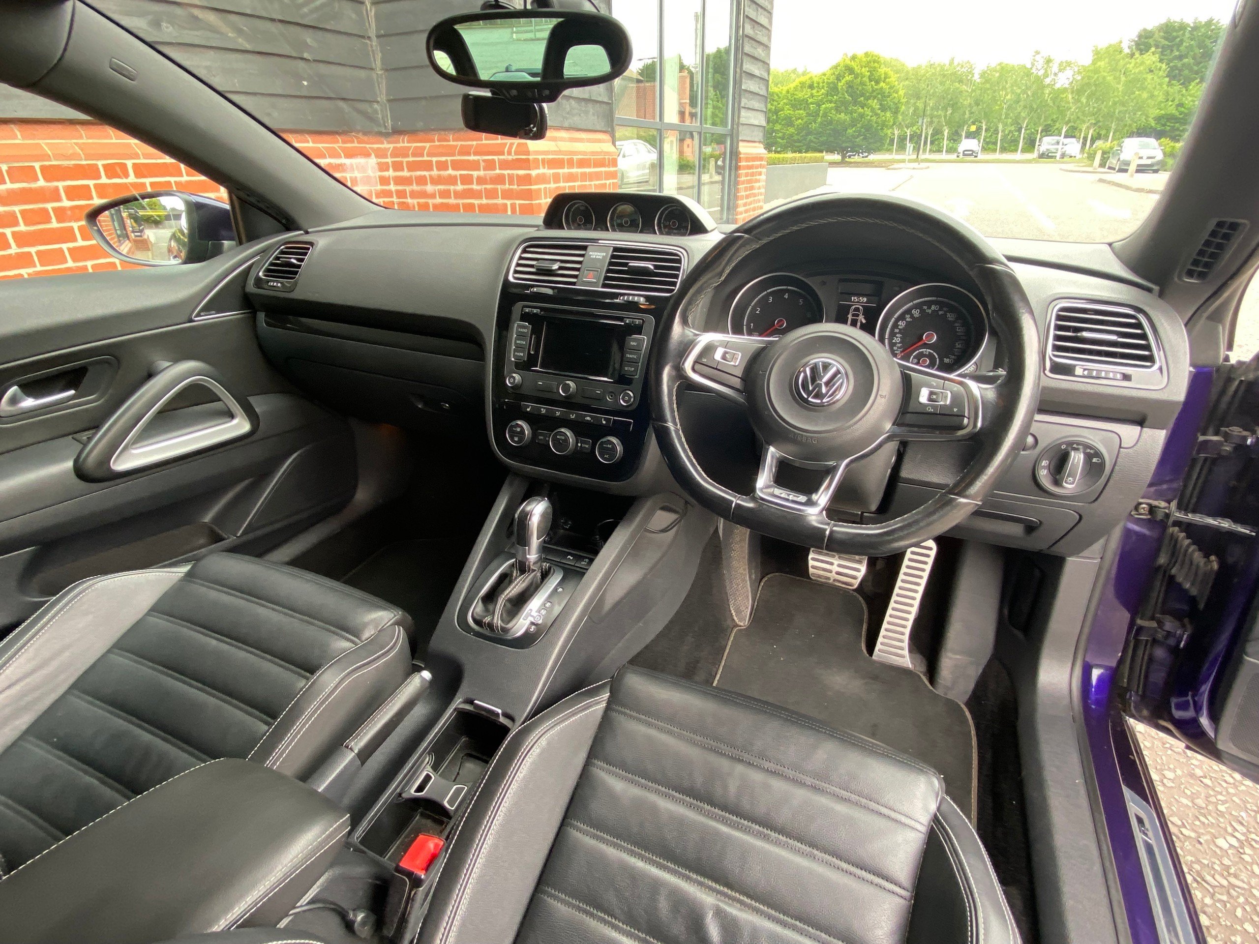 Volkswagen Scirocco R Interior